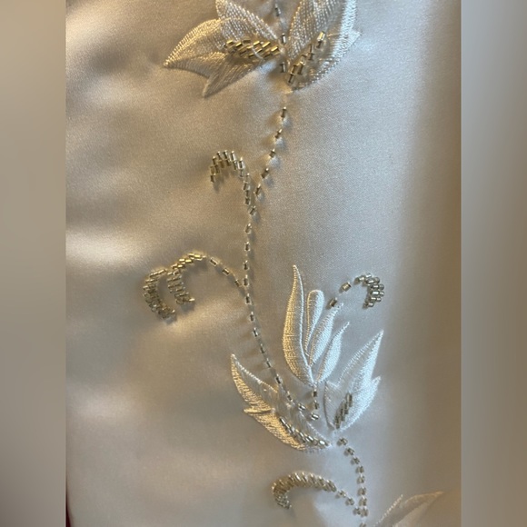 jessica designs | Dresses | Jessica Designs International Satin ...